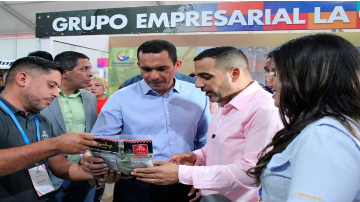 La Guaira inauguró primera ExpoMarca 2024 con proyección de 25 marcas | Diario El Luchador