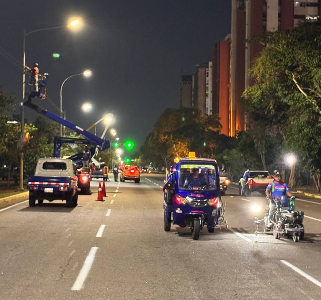 Alcaldía de Caroní realiza trabajos en la avenida Las Américas | El ...